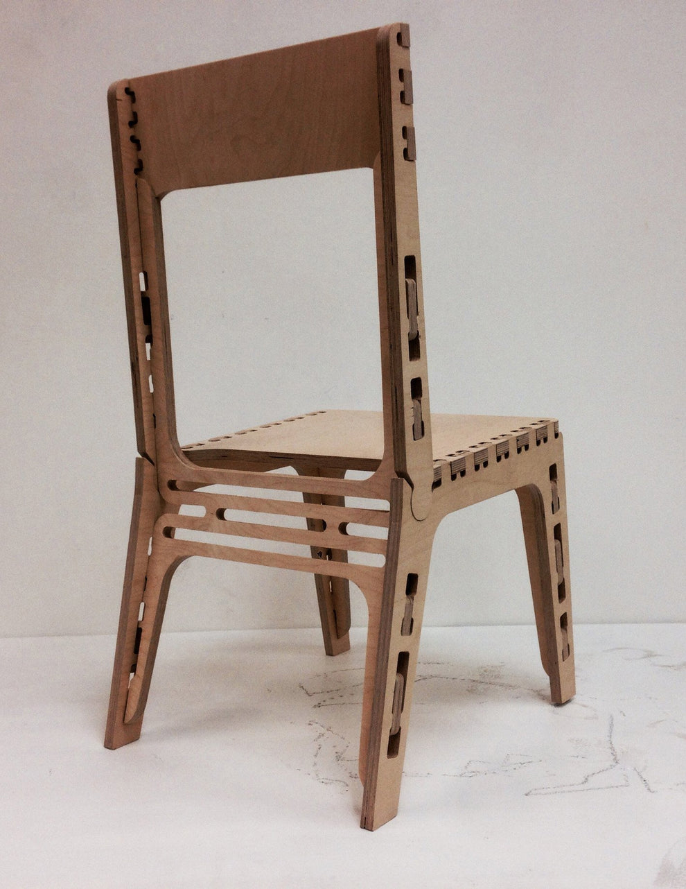 Gustaf Chair – Obrary