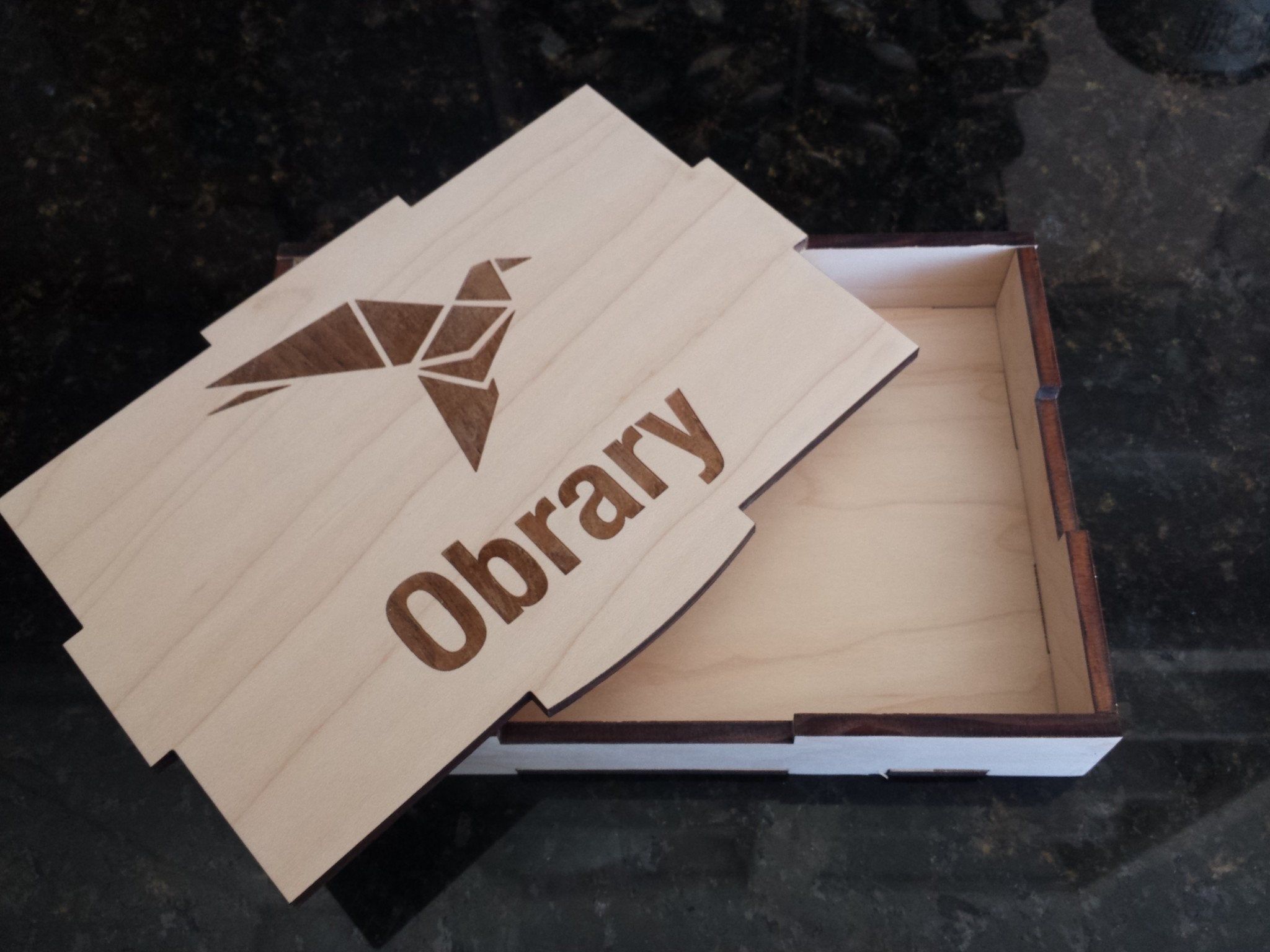 Finger Box – Obrary